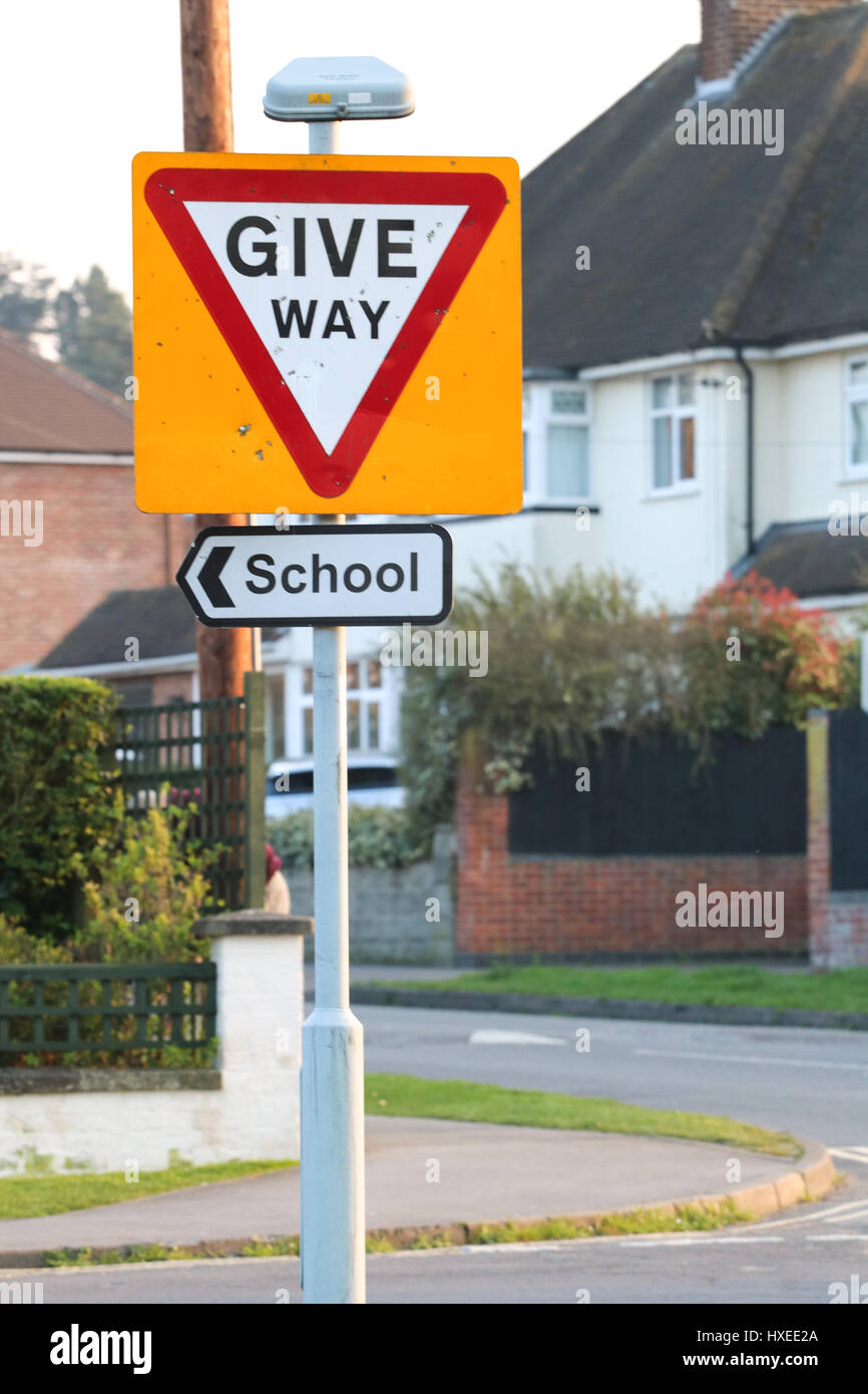Give Way Sign High Resolution Stock Photography and Images - Alamy