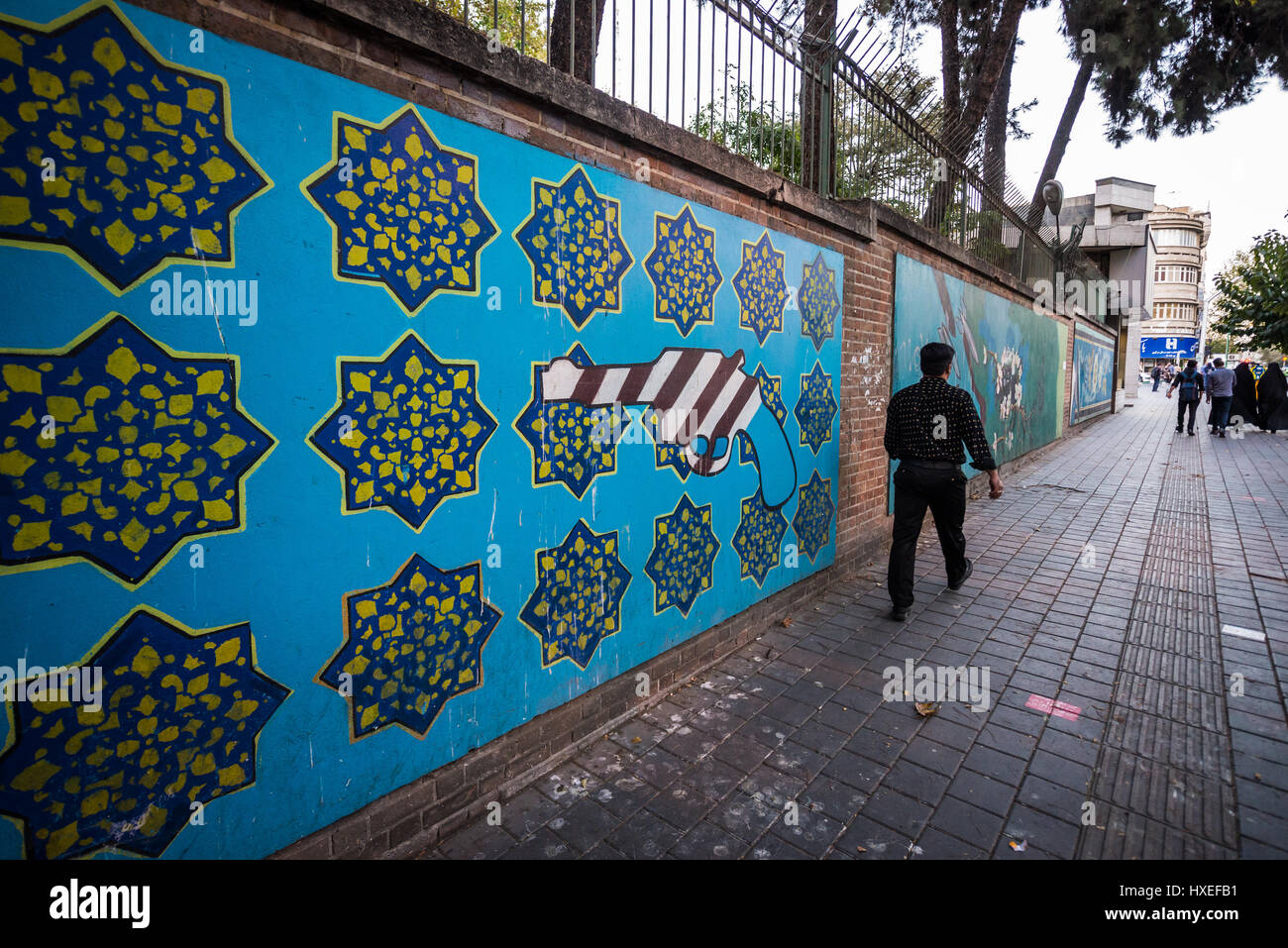 Graffiti In Tehran High Resolution Stock Photography and Images - Alamy