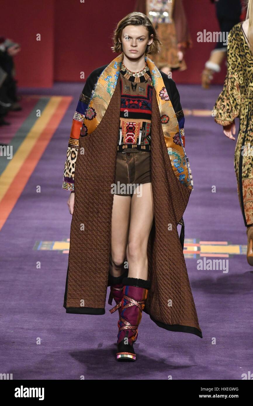 Milan Fashion Week Fall/Winter 2017/18 - Etro - Catwalk Featuring ...