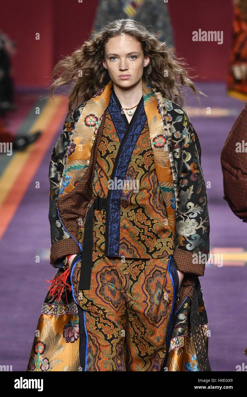 Milan Fashion Week Fall/Winter 2017/18 - Etro - Catwalk Featuring ...
