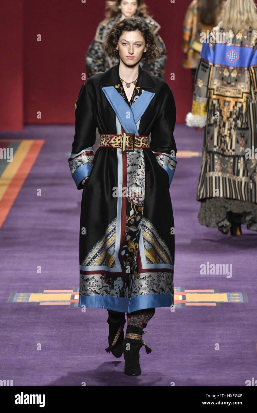 Milan Fashion Week Fall/Winter 2017/18 - Etro - Catwalk Featuring ...