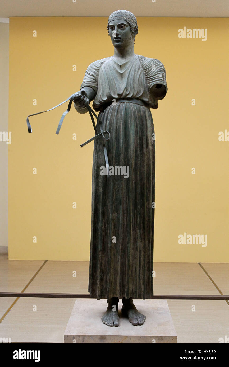 Charioteer statue located at Delphi museum in Greece Stock Photo - Alamy