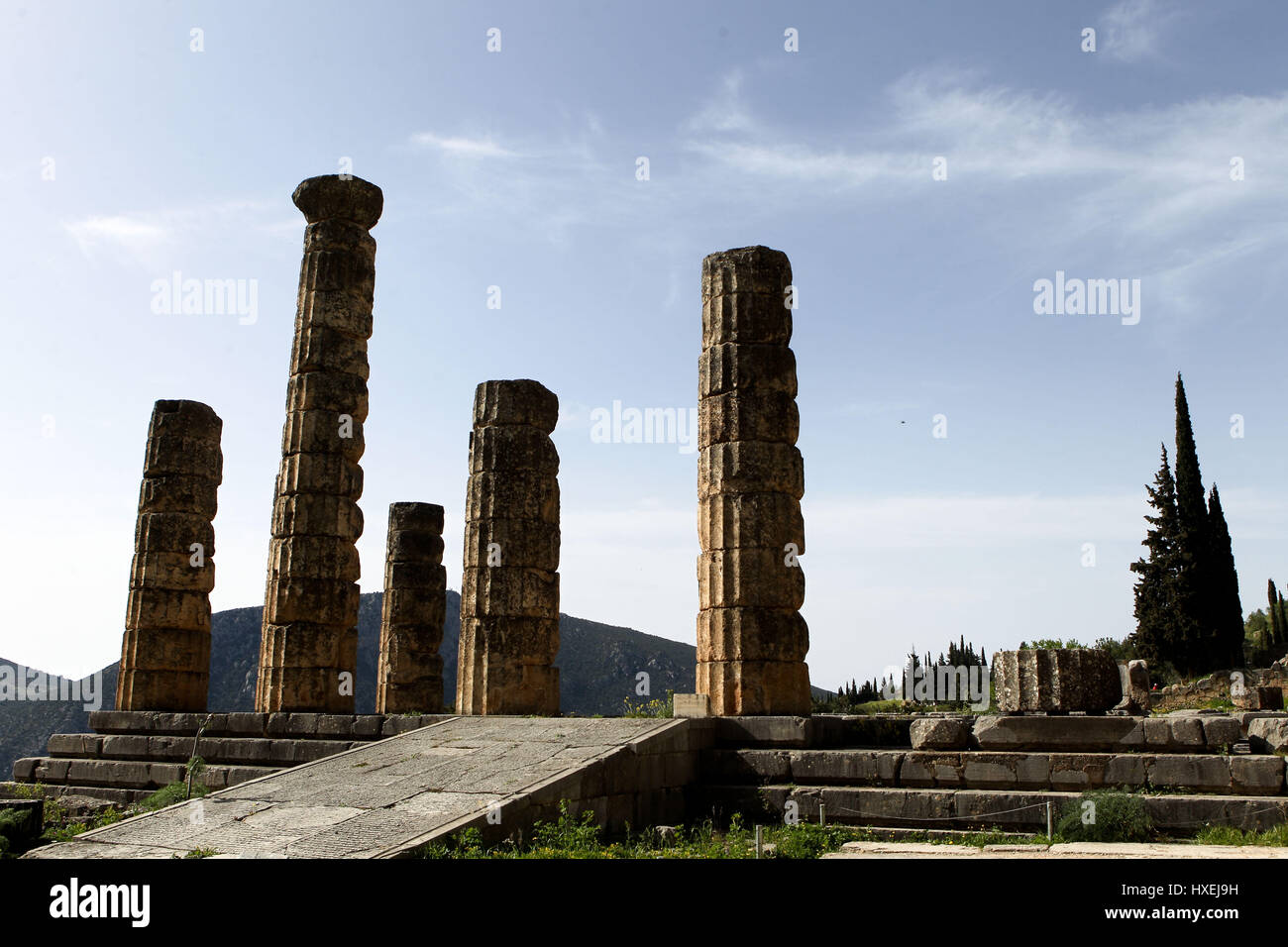 the Temple of Apollo, Delphi,Greece Stock Photo - Alamy