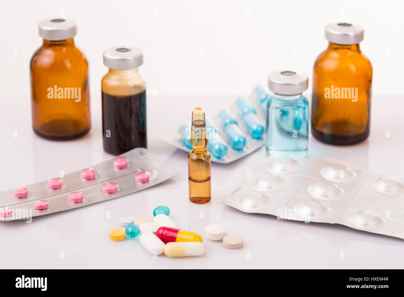 different Tablets pills capsule heap mix therapy drugs Stock Photo - Alamy