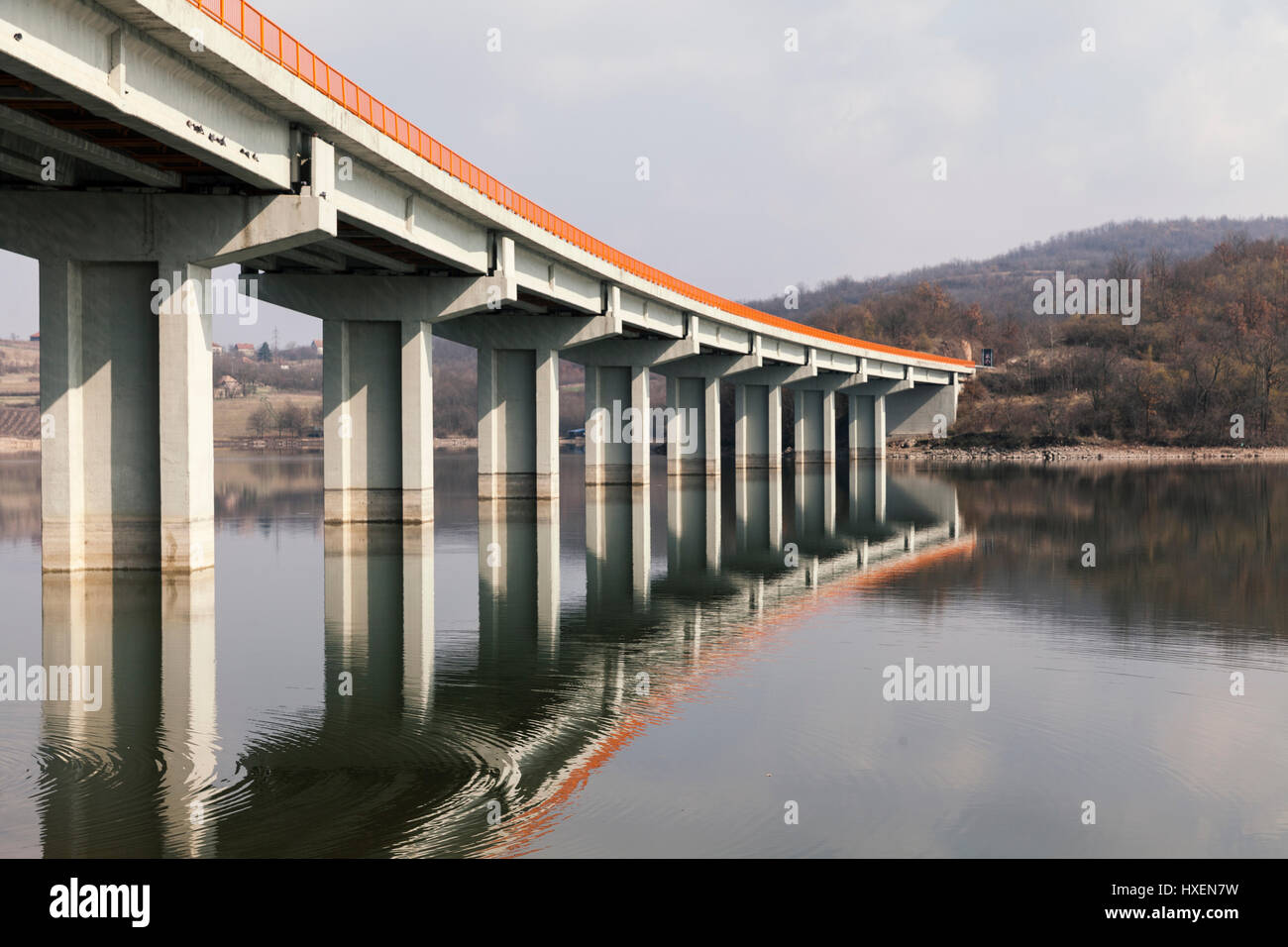 Bridge under structure hi-res stock photography and images - Alamy