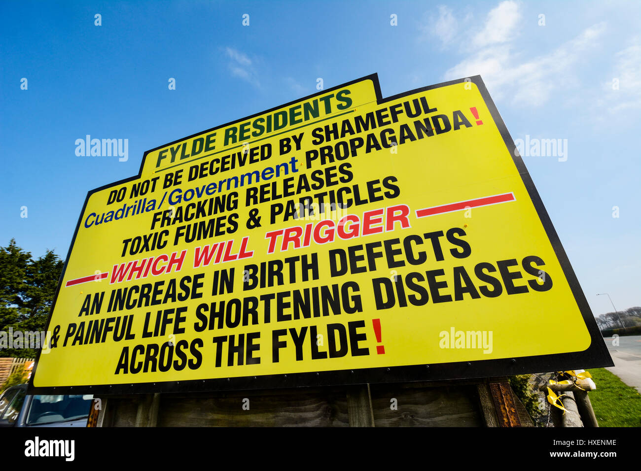 Fracking signs - Anti-fracking signs at Maple Farm on Preston New Road ...