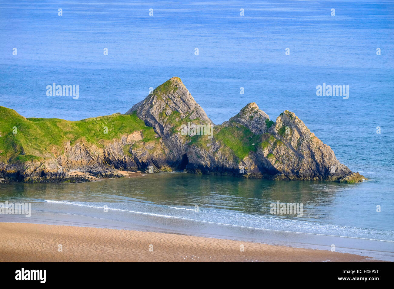 Three Cliffs Bay on the Gower Peninsula, South Wales, UK Stock Photo ...