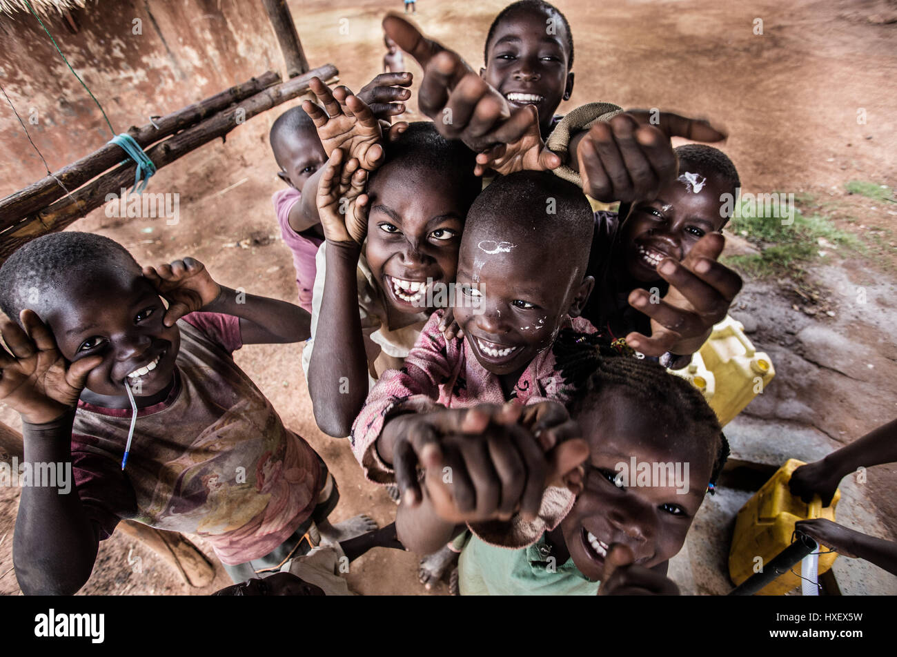 Rural happy kids hi-res stock photography and images - Alamy