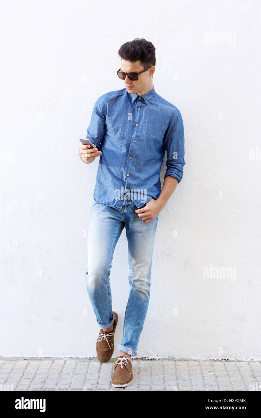 Full body guy hi-res stock photography and images - Alamy