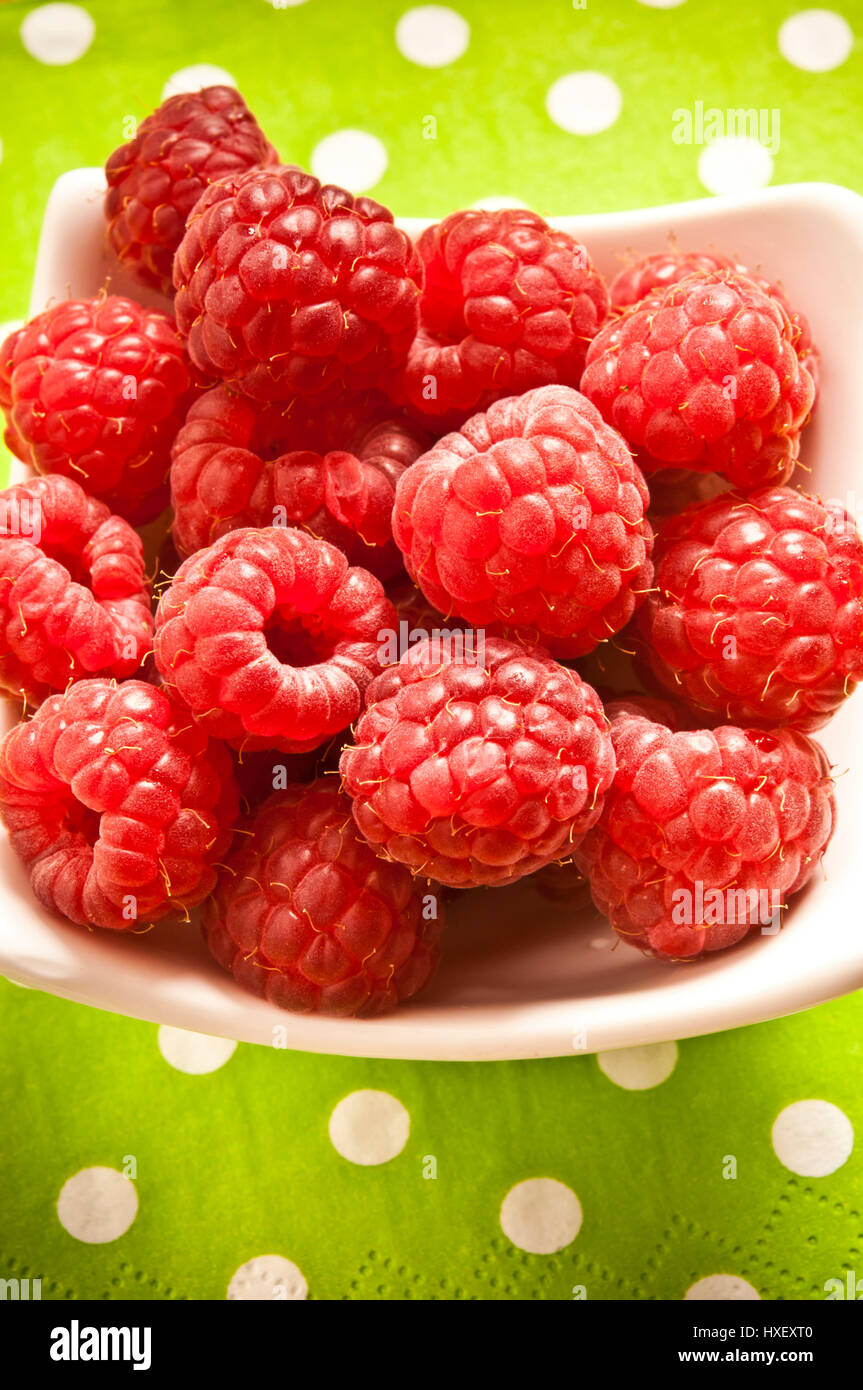 raspberries in a bowl Stock Photo - Alamy