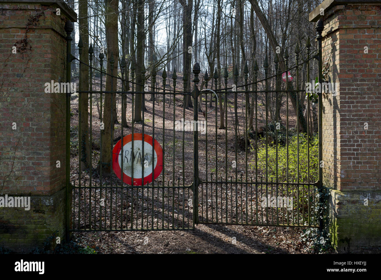 Makeshift sign in Flemish warning of private property at the gates of ...