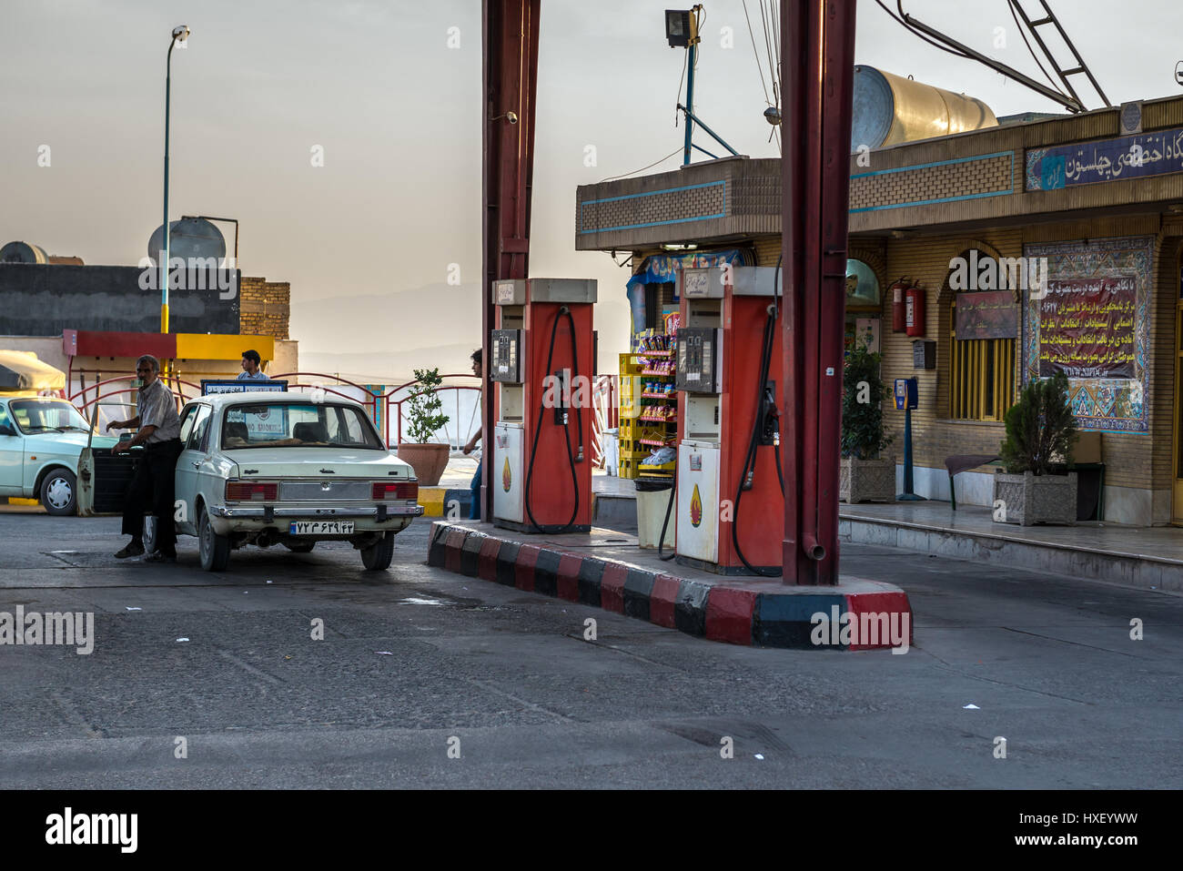 Gas station in Isfahan Province of Iran Stock Photo - Alamy