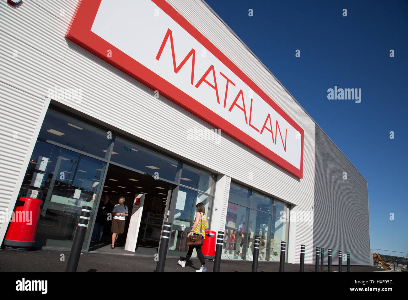 Matalan logo hi-res stock photography and images - Alamy