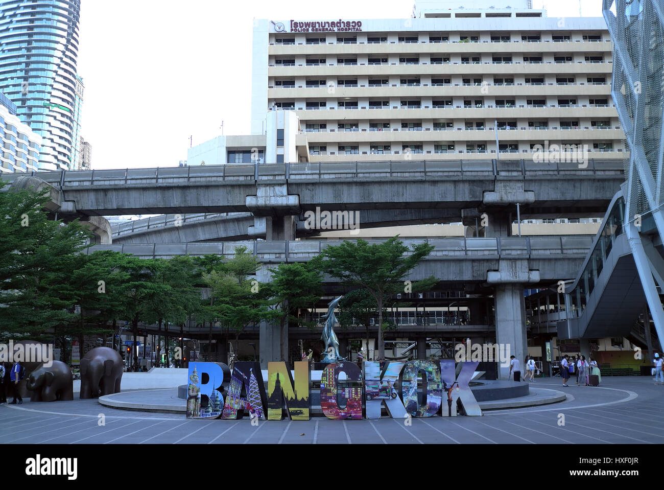 Pathumwan hi-res stock photography and images - Alamy