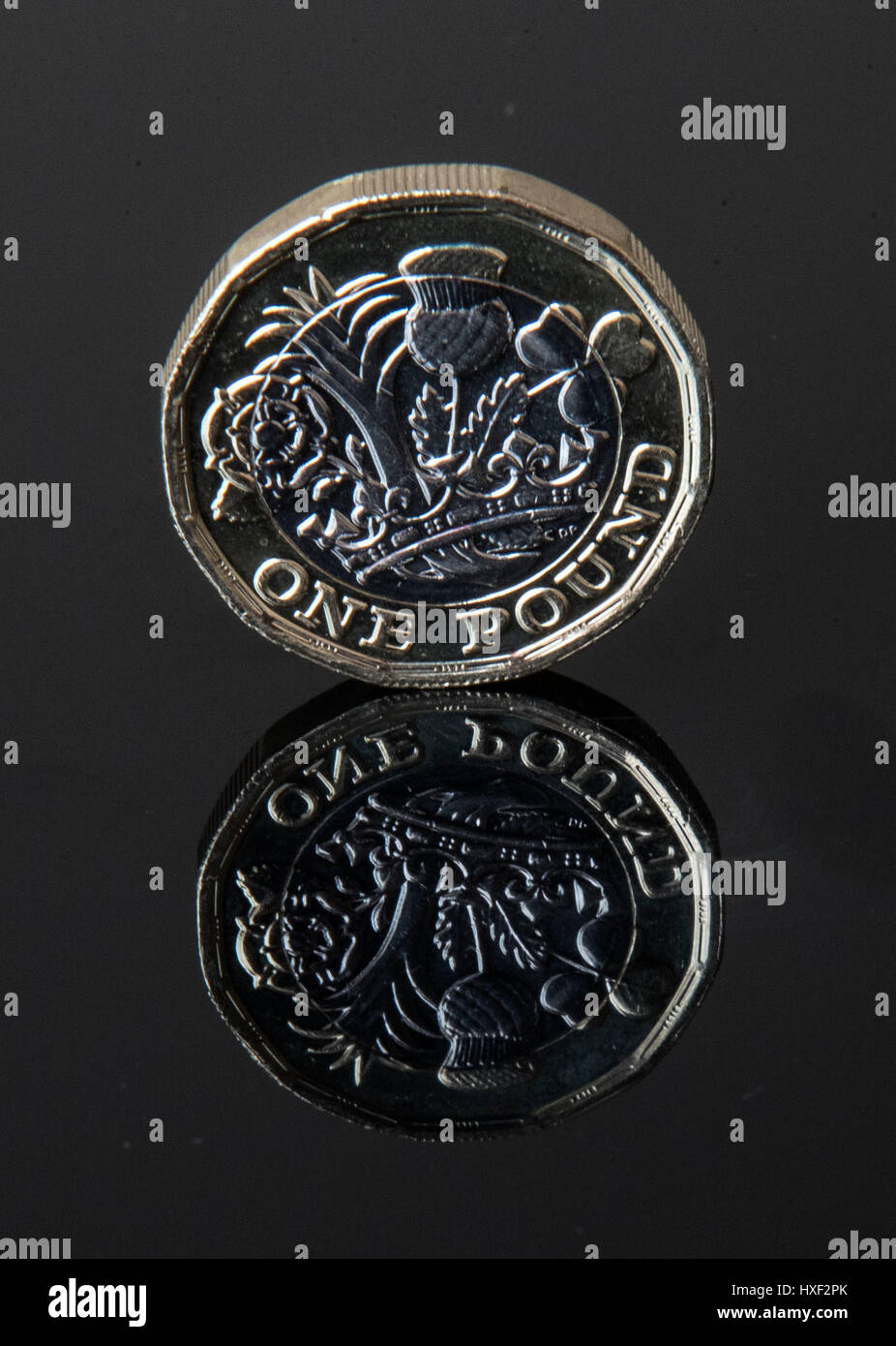 Liverpool entered circulation hi-res stock photography and images - Alamy