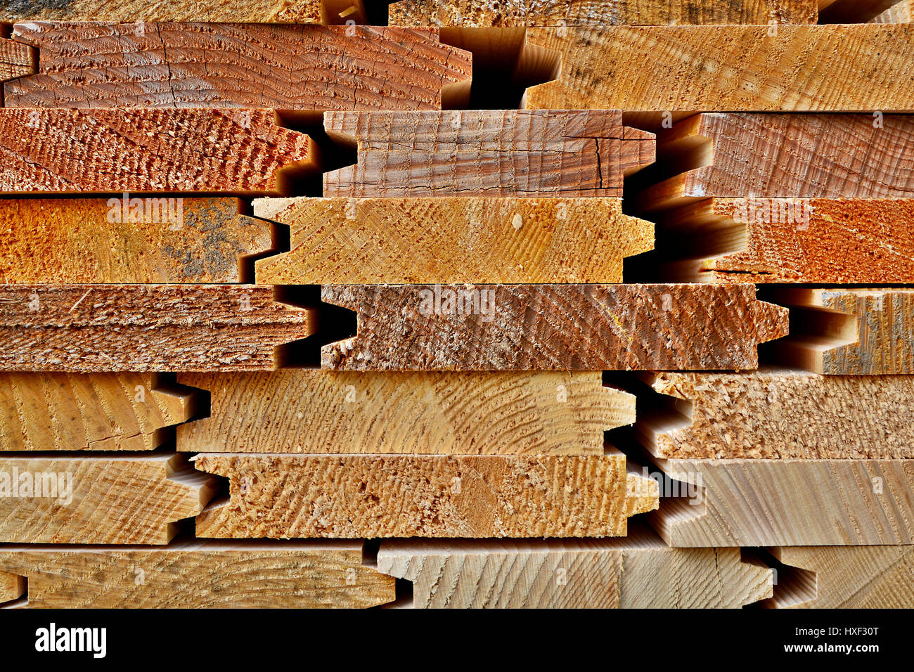 Planks of wood stacked up hi-res stock photography and images - Alamy