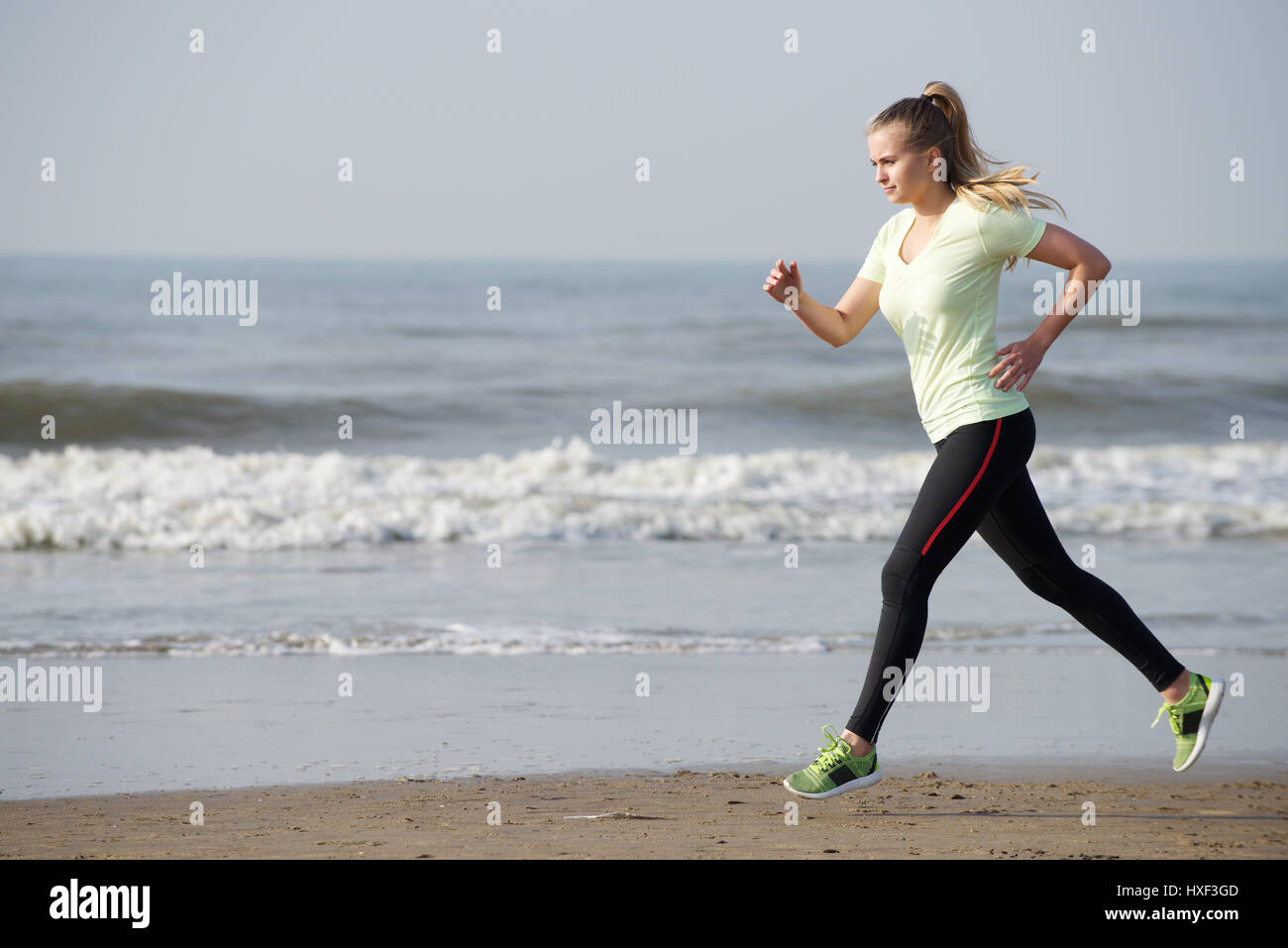 Side step training hi-res stock photography and images - Alamy