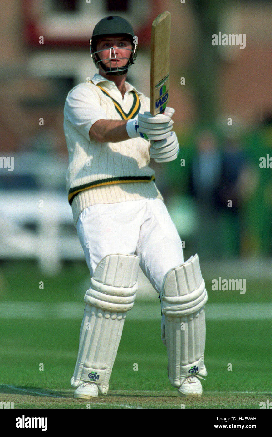 Cricket paul johnson hi-res stock photography and images - Alamy