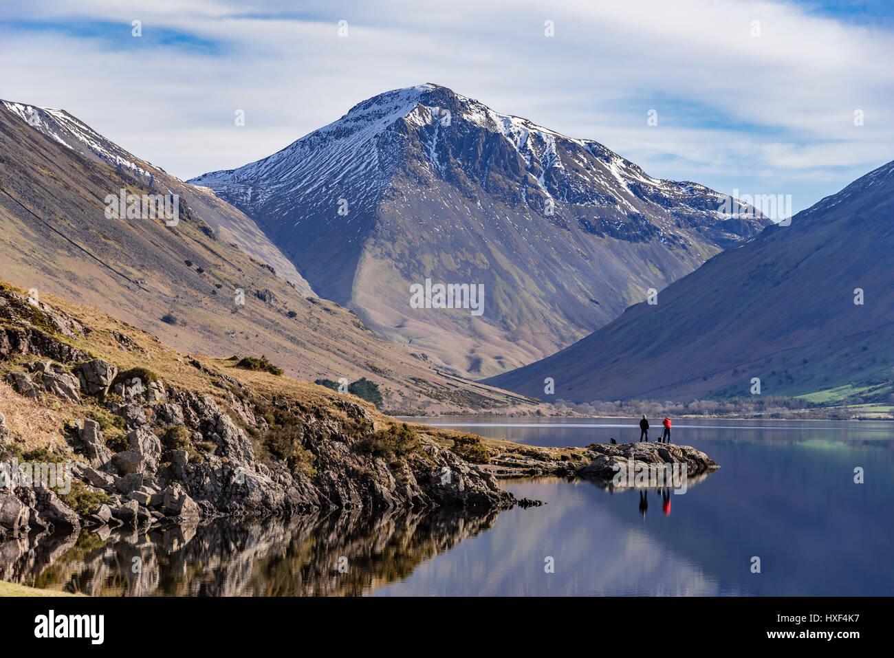 Wastwater with flat calm still water Great Gable Stock Photo - Alamy