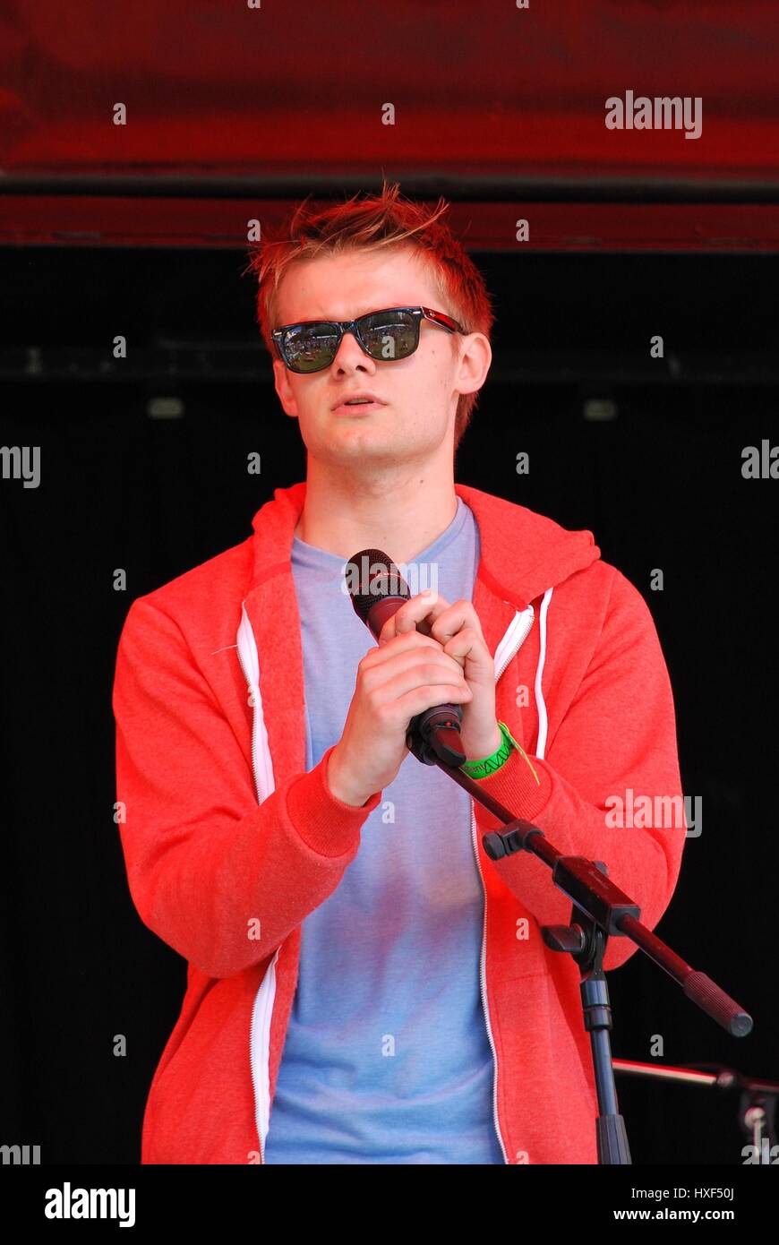 British rock singer hi-res stock photography and images - Alamy