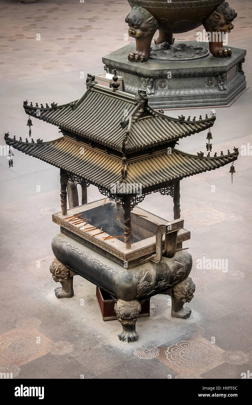 Copper censer in a Buddhist Temple - Jing An Tranquility Temple ...
