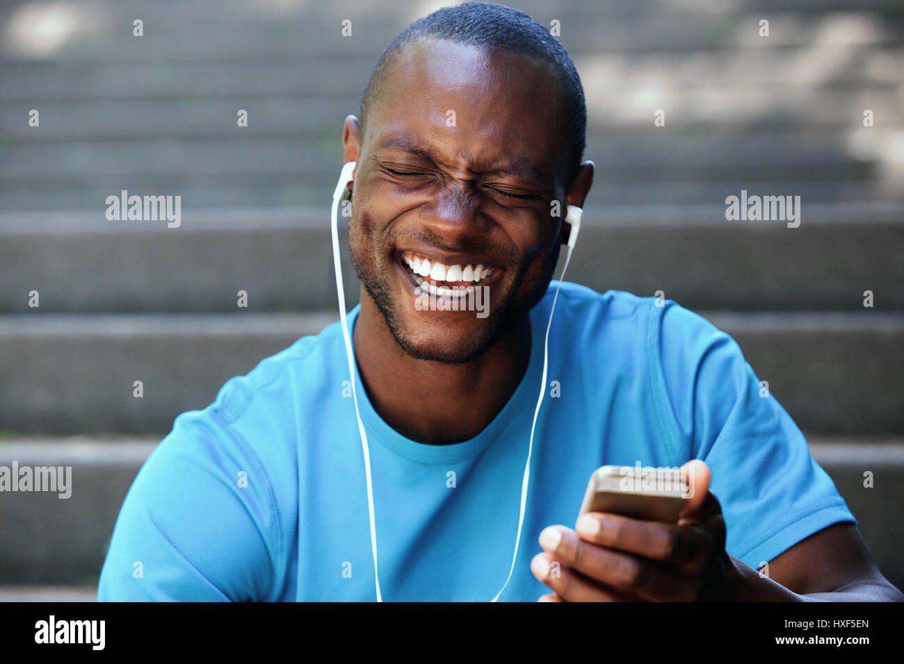 Laughing black man hi-res stock photography and images - Alamy