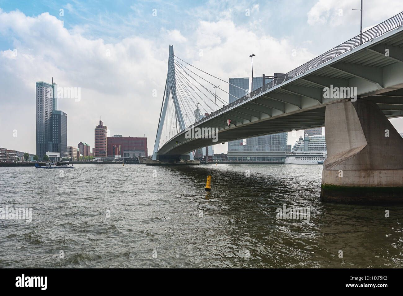 The swan bridge hi-res stock photography and images - Alamy