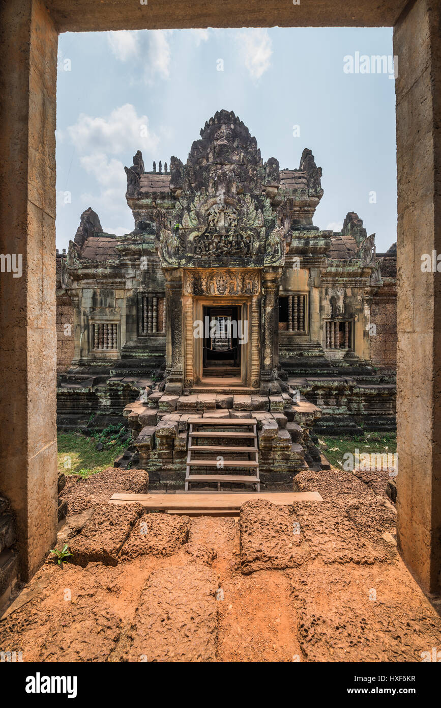 Banteay samre temple wall hi-res stock photography and images - Alamy