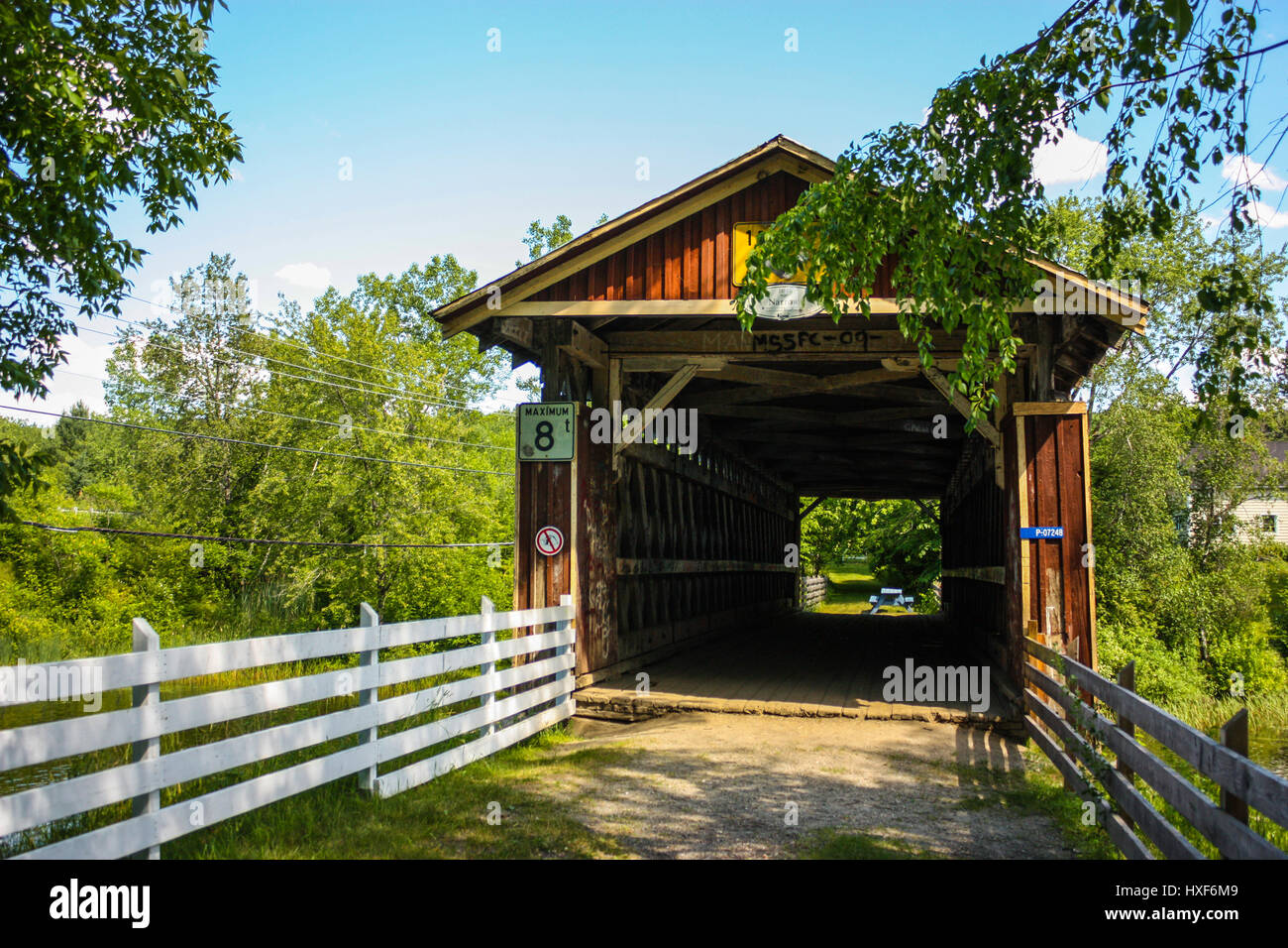 old wooden covered bridge Stock Photo - Alamy