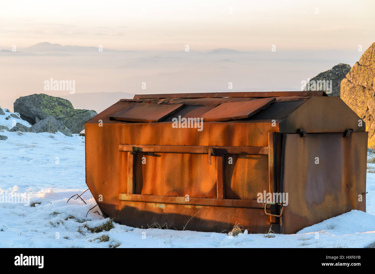 Container junk hi-res stock photography and images - Alamy