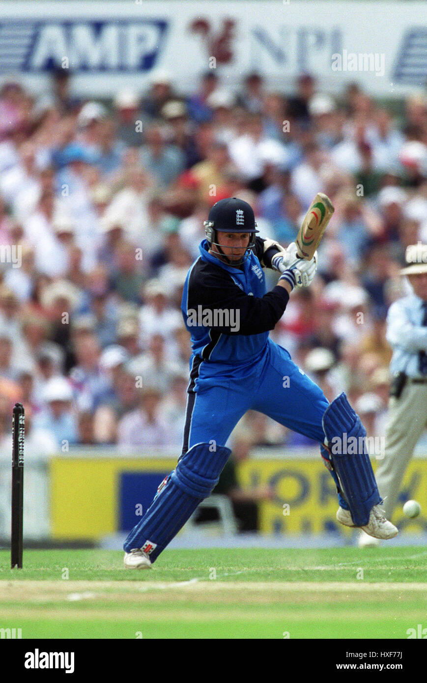 ROBERT CROFT ENGLAND & GLAMORGAN CCC THE OVAL LONDON ENGLAND 21 June ...