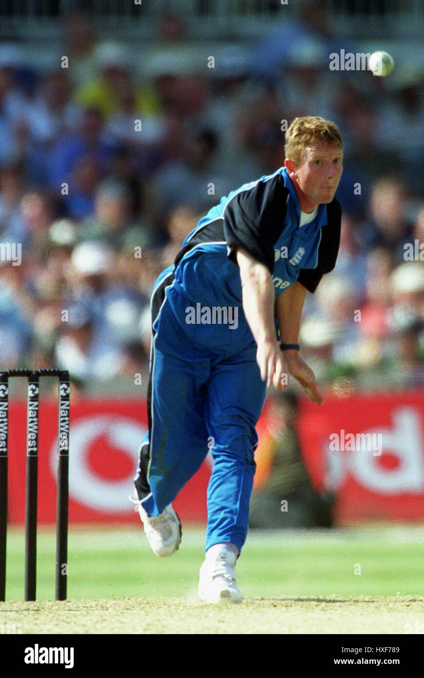 PAUL COLLINGWOOD ENGLAND THE OVAL LONDON ENGLAND 21 June 2001 Stock ...