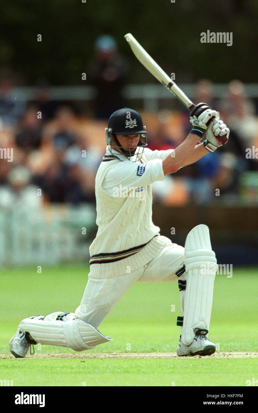 ROB CUNLIFFE GLOUCESTERSHIRE CCC 29 May 2000 Stock Photo - Alamy