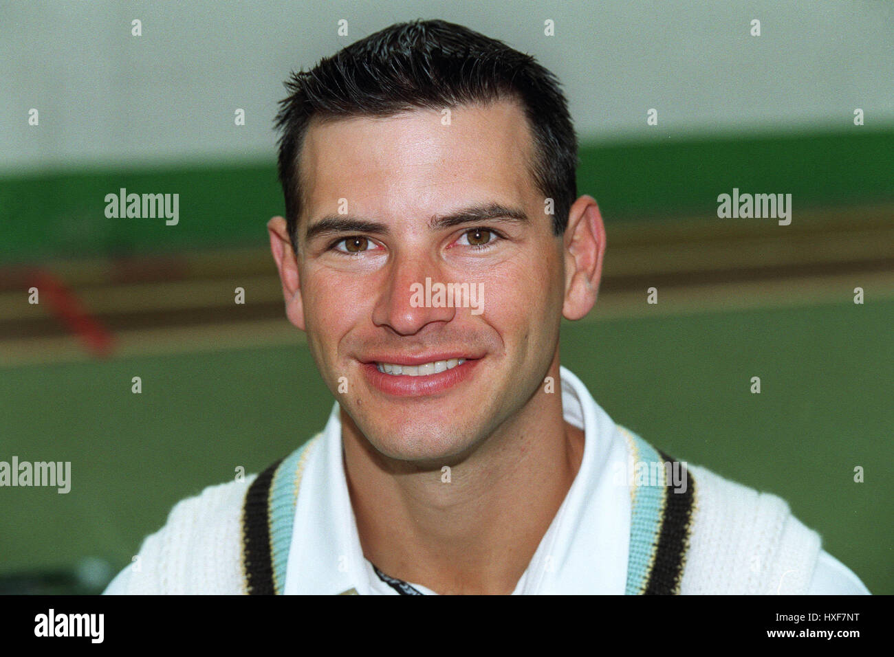 MATTHEW CASSAR DERBYSHIRE CCC 19 April 2000 Stock Photo - Alamy