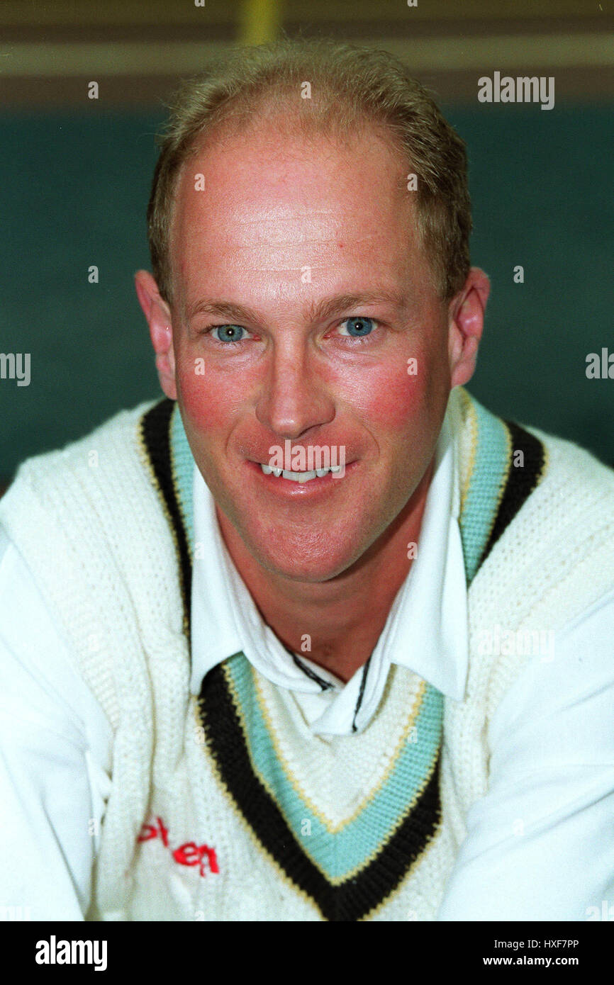 Andrew brown hi-res stock photography and images - Alamy