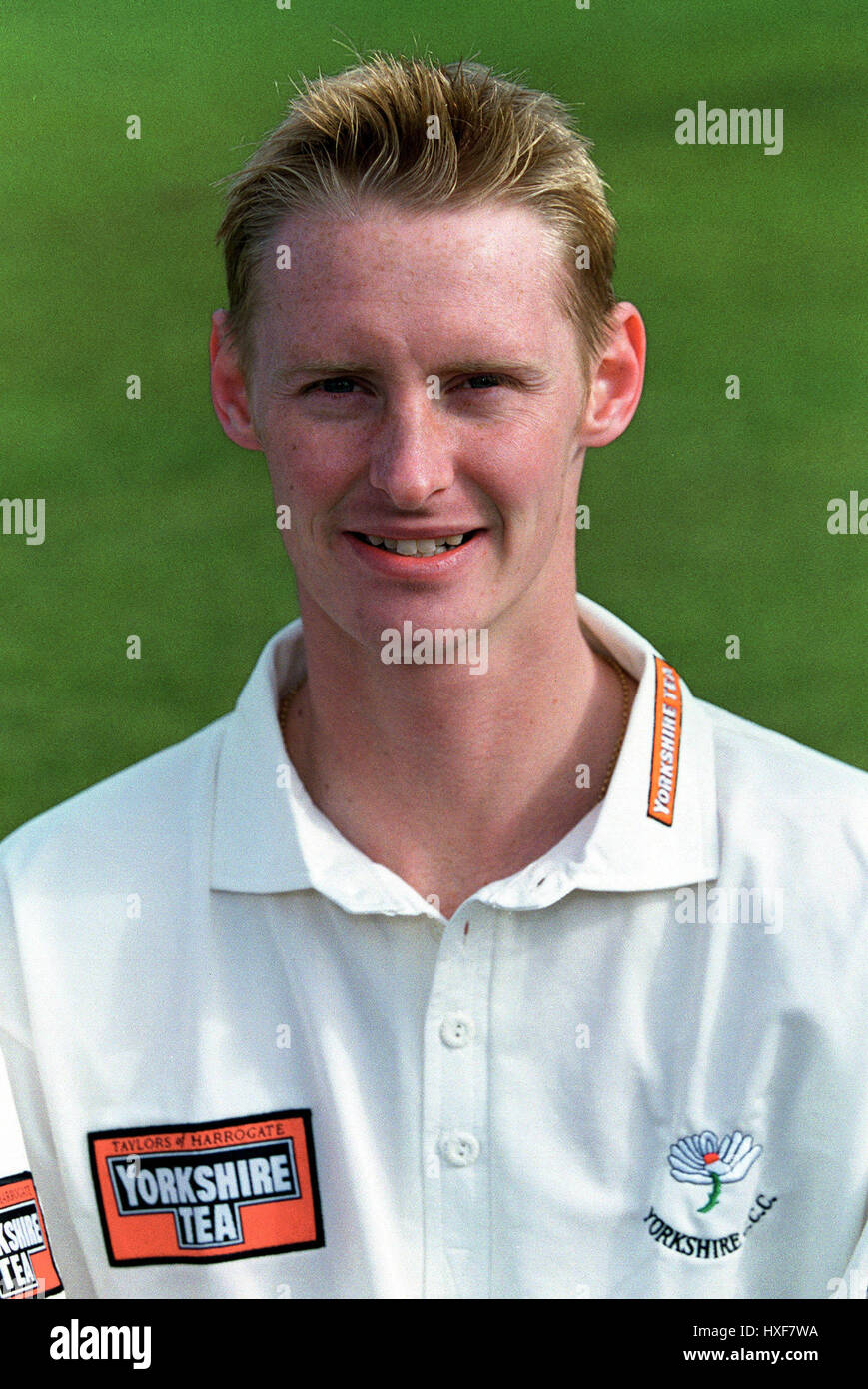 Shaun Hutchison's Instagram, Twitter & Facebook on IDCrawl