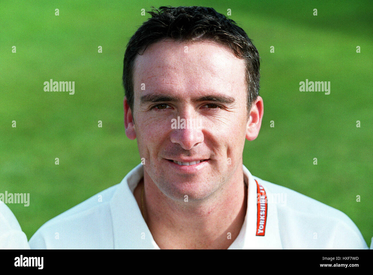 GAVIN HAMILTON YORKSHIRE CCC 13 April 2000 Stock Photo - Alamy