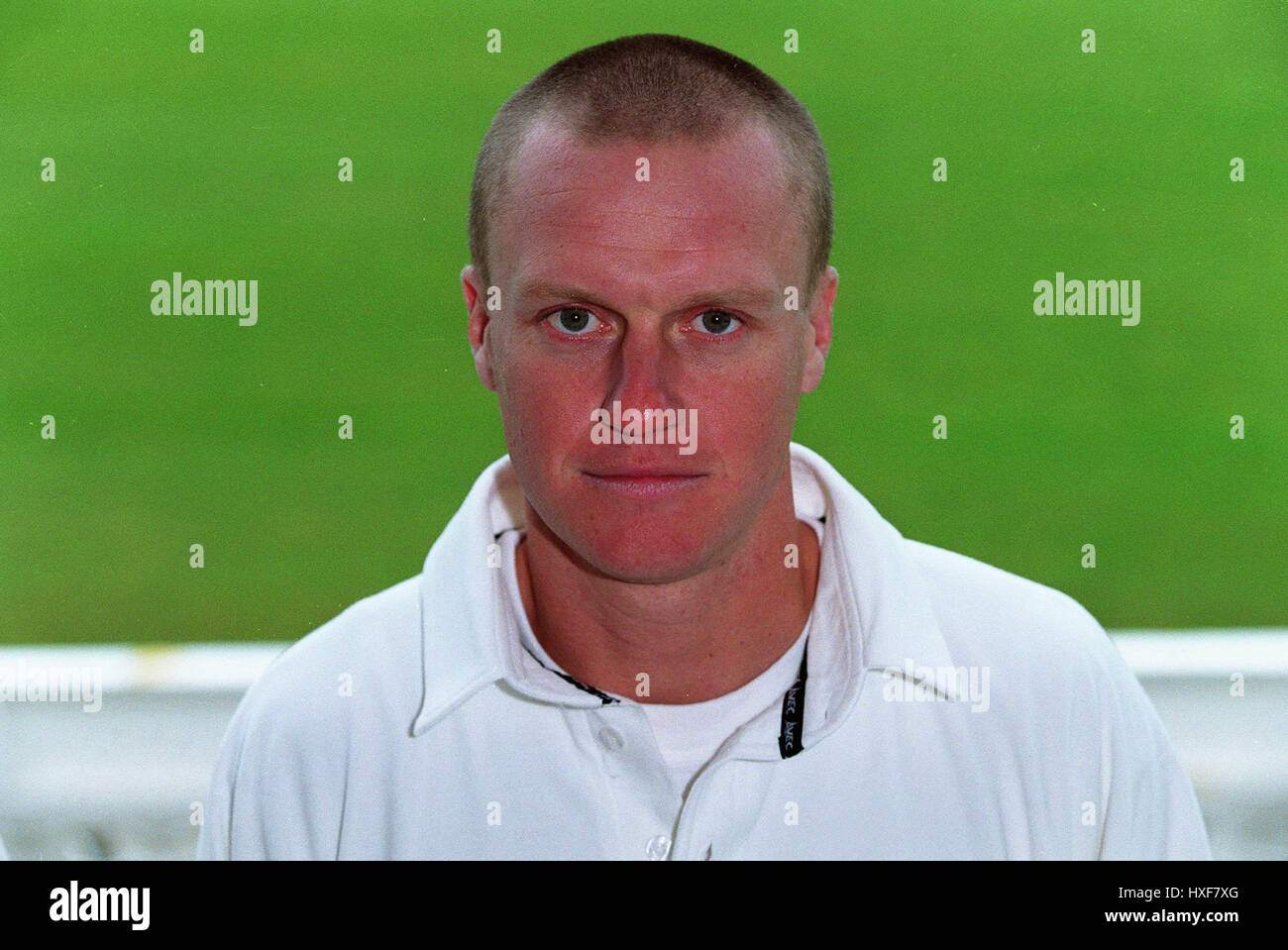 JONATHAN LEWIS DURHAM CCC 13 April 2000 Stock Photo - Alamy