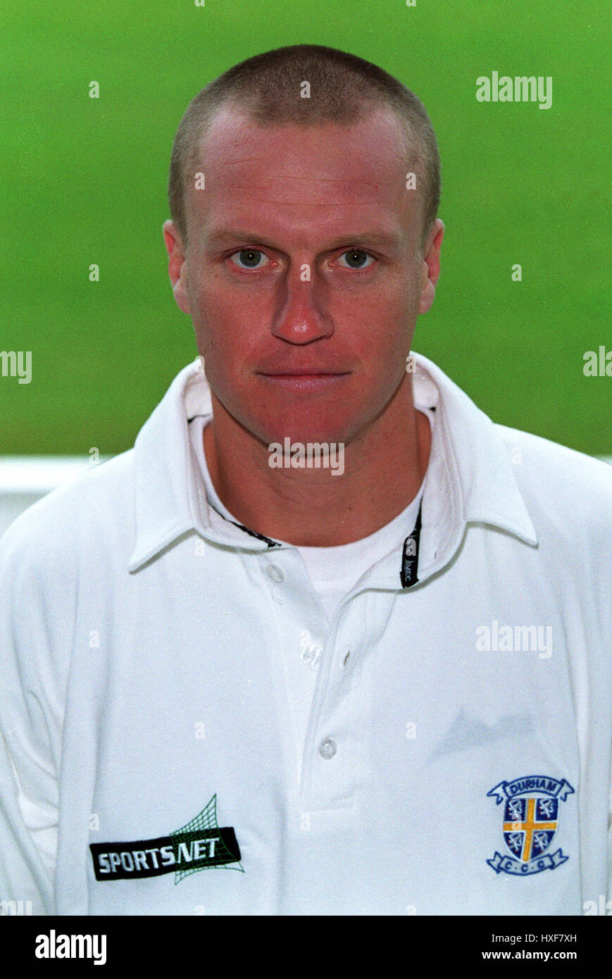 JONATHAN LEWIS DURHAM CCC 13 April 2000 Stock Photo - Alamy