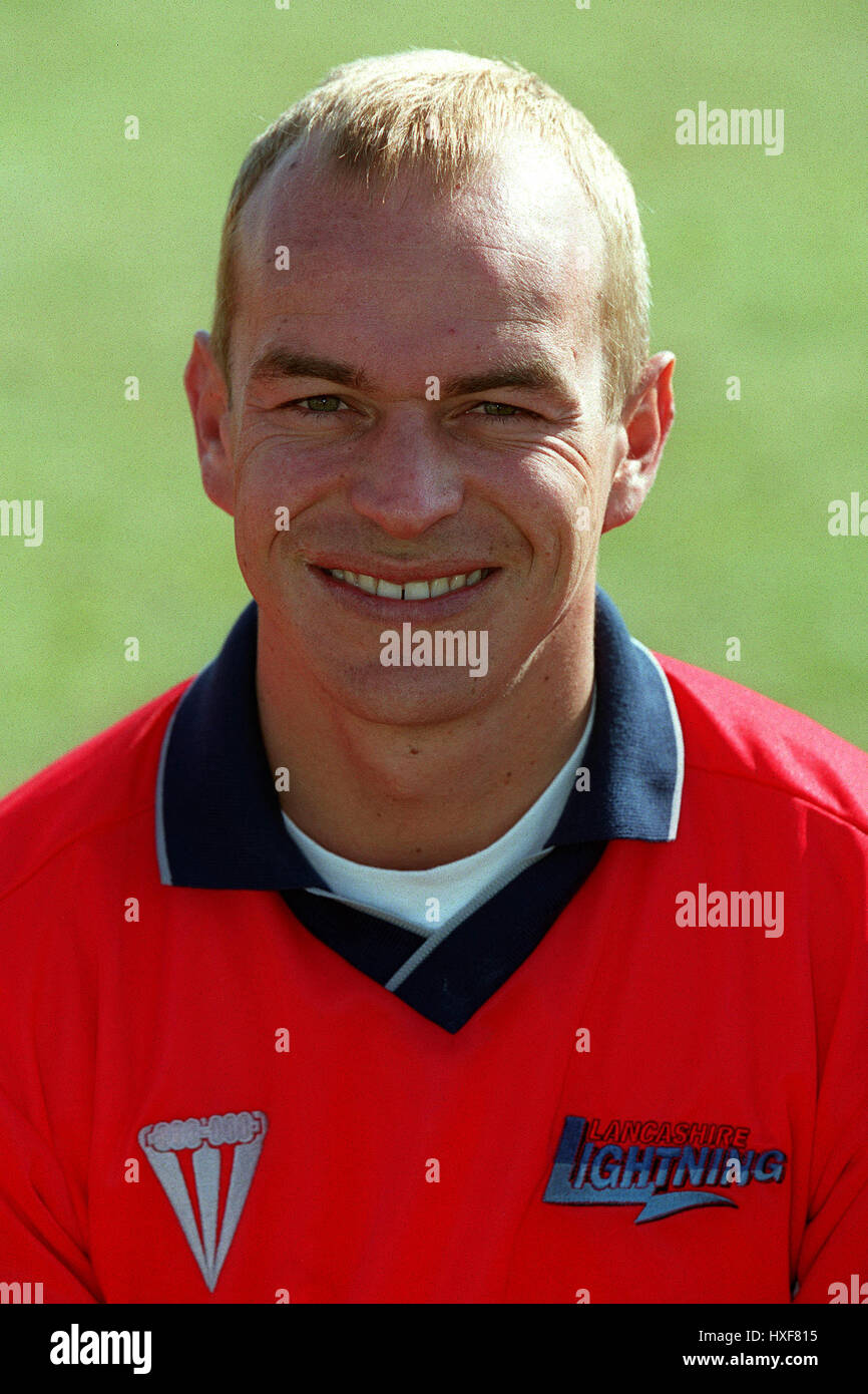 Cricket lloyd hi-res stock photography and images - Alamy