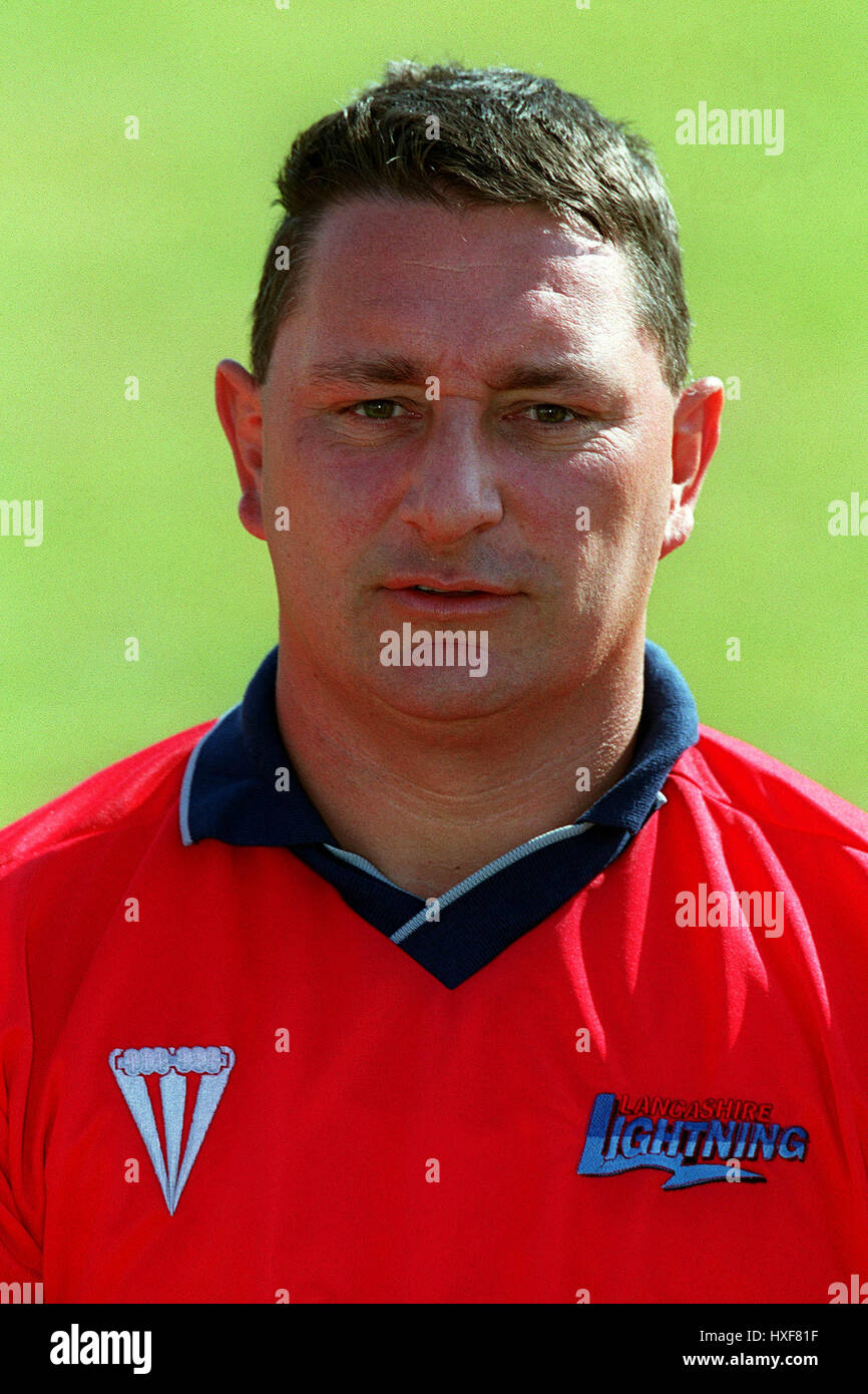 IAN AUSTIN LANCASHIRE CCC 05 April 2000 Stock Photo - Alamy