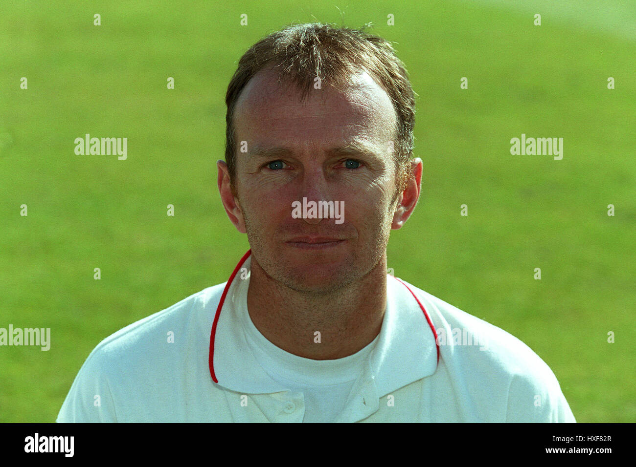 NEIL FAIRBROTHER LANCASHIRE CCC 05 April 2000 Stock Photo - Alamy
