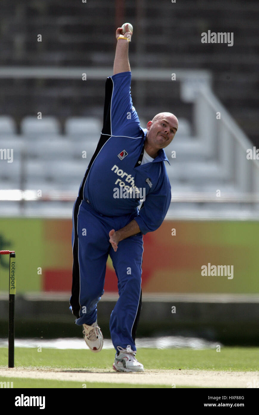 NEIL KILLEEN DURHAM CCC RIVERSIDE DURHAM ENGLAND 02 May 2005 Stock ...