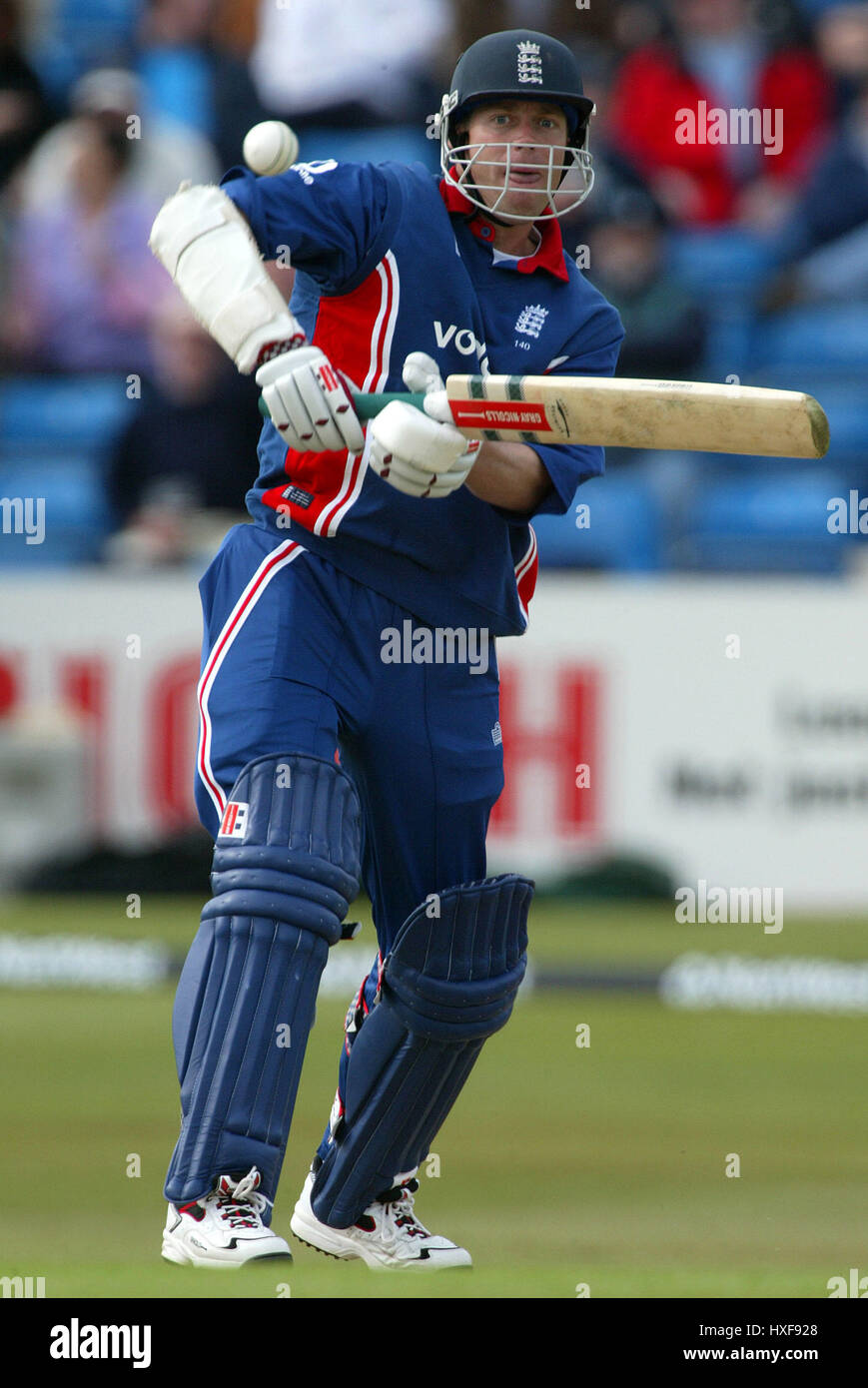 Nick knight warwickshire cricket hi-res stock photography and images ...