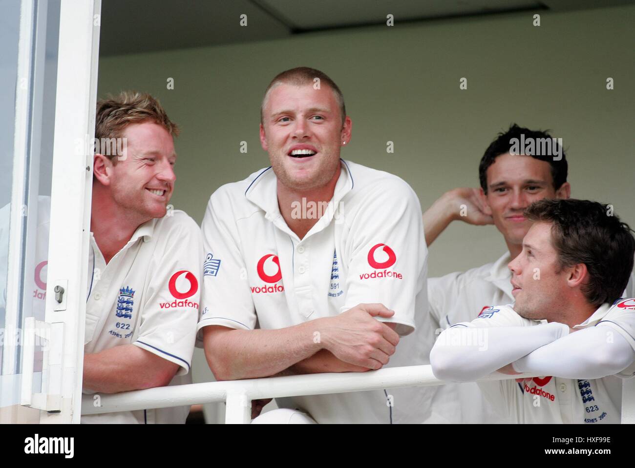 England cricket team ashes 2005 hi-res stock photography and images - Alamy