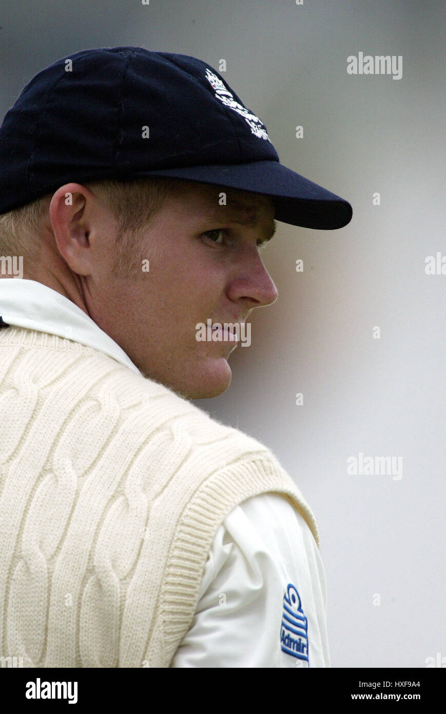 MATTHEW HOGGARD ENGLAND & YORKSHIRE CCC OLD TRAFFORD MANCHESTER 15 June ...