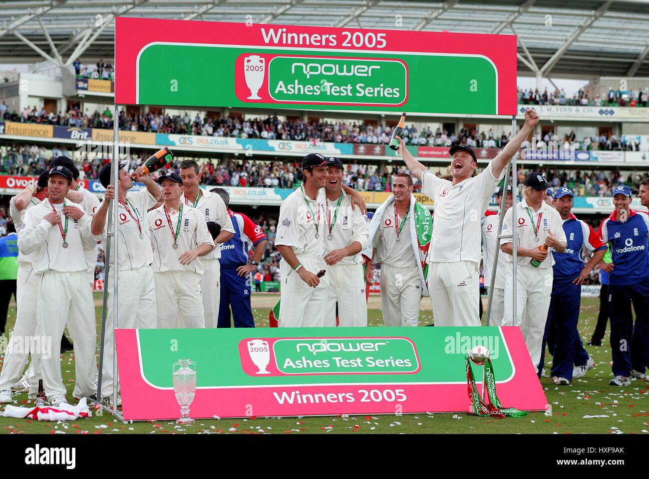 ENGLAND WIN THE ASHES ENGLAND V AUSTRALIA THE ASHES THE BRIT OVAL ...