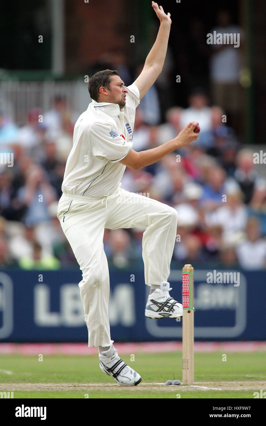 England old trafford hi-res stock photography and images - Alamy
