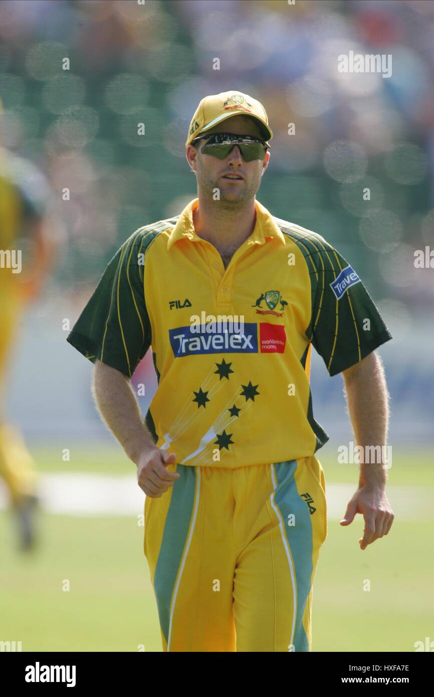 SIMON KATICH AUSTRALIA SOFIA GARDENS CARDIFF 18 June 2005 Stock Photo ...
