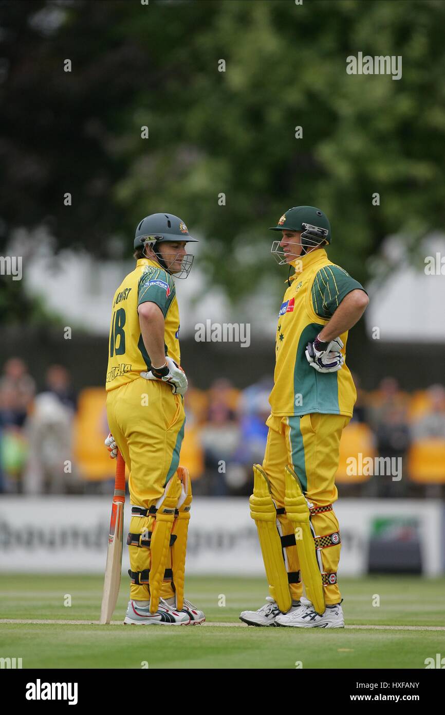 ADAM GILCHRIST MATTHEW HAYDEN AUSTRALIA OPENING BATSMEN GRACE ROAD ...